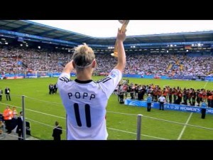 Alexis Jordan - Happiness (Official video) on Random Music Videos.com